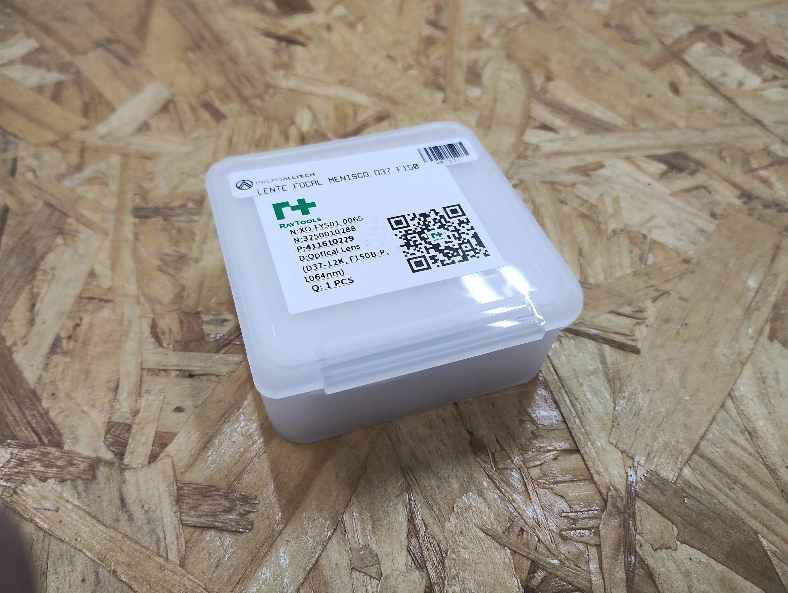 Lente Focal Menisco D37 F150 12kW para BM115 - Raytools - Alltech Peças